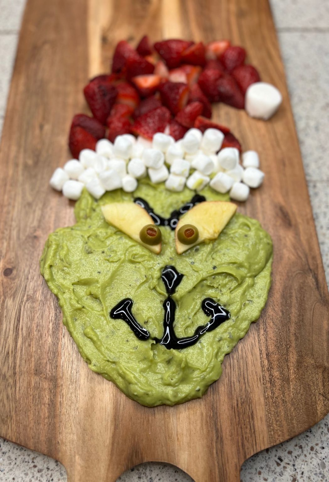 Grinch Dip Recipe | Easy Everyday Recipes