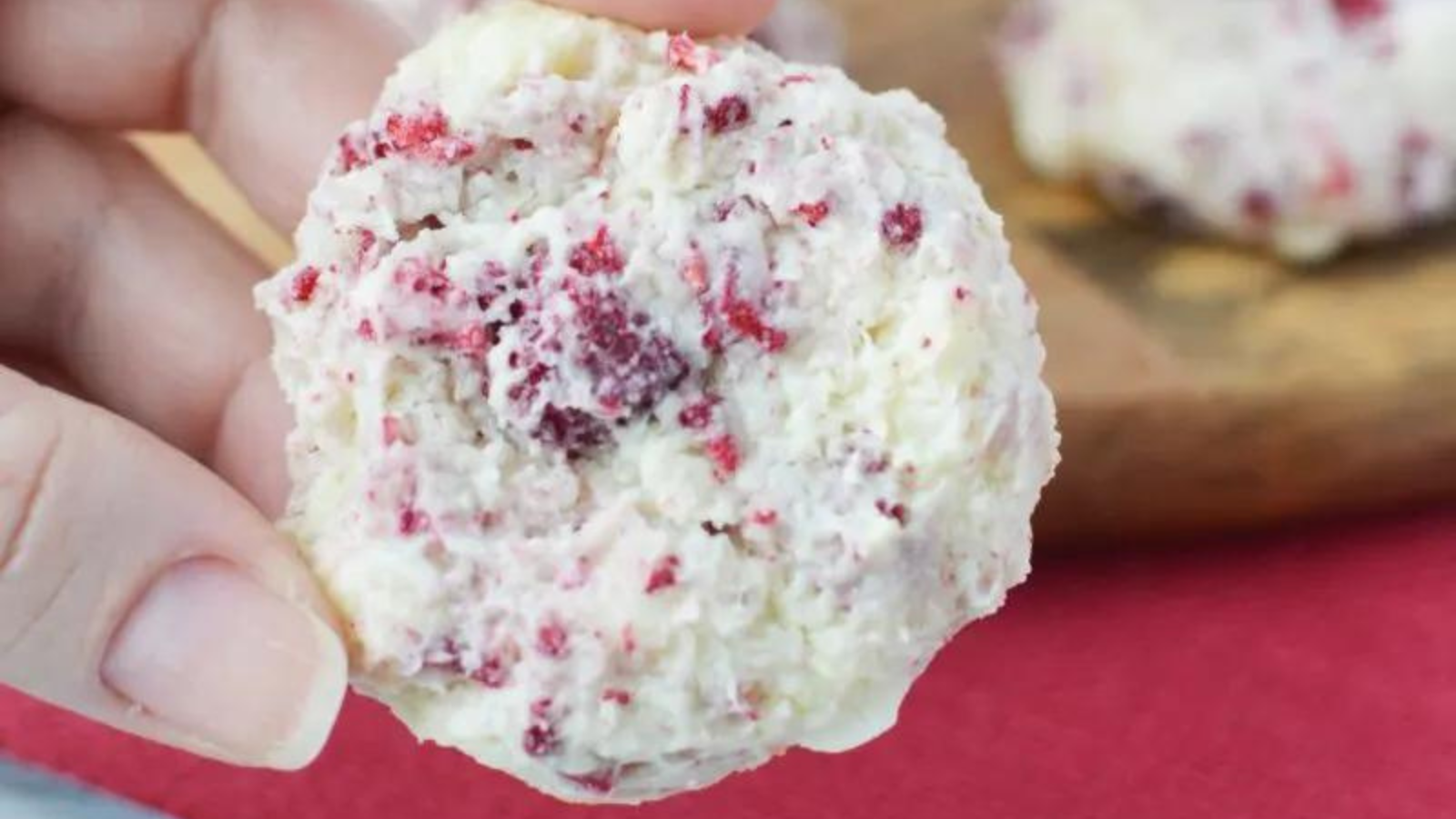 26 Simple Recipes To Make With Fresh Or Frozen Raspberries | Easy ...